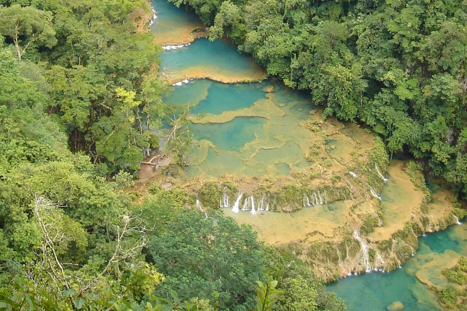 Explorar, descubrir y conectar; ideas de viajes que definen el verano 2025 - Cordoba 24H